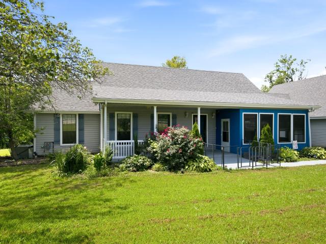 1313 Stayton Rd
