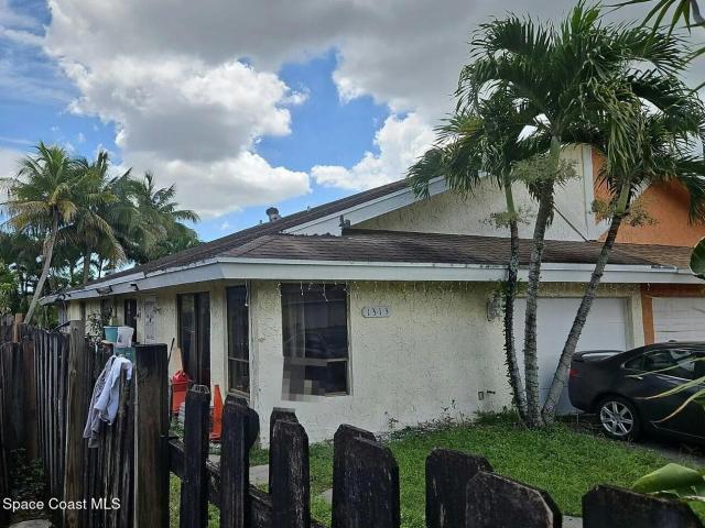 1313 SW 75th Ave, North Lauderdale, FL 33068 | MLS #1082