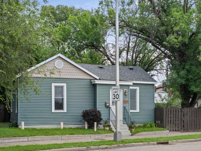 1313 South Ave