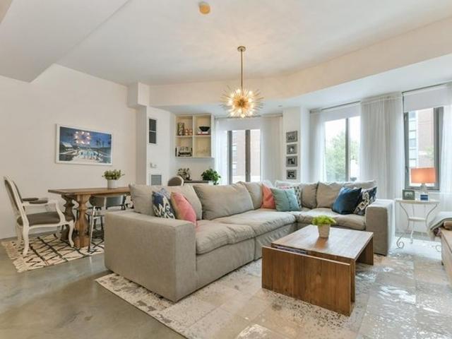 1313 Washington St Apt 215, Boston, MA 02118