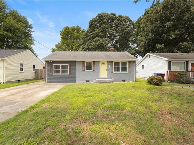 1313 Willow Ave, Chesapeake, VA 23325