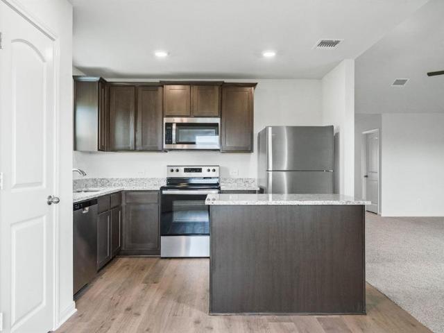 1313 Wind Drift Way, Fort Worth, TX 76131 | MLS #21236