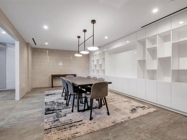 131 02B 40th Road 13P