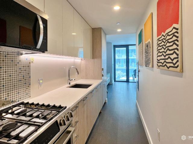 131 0 th Road, Queens, NY