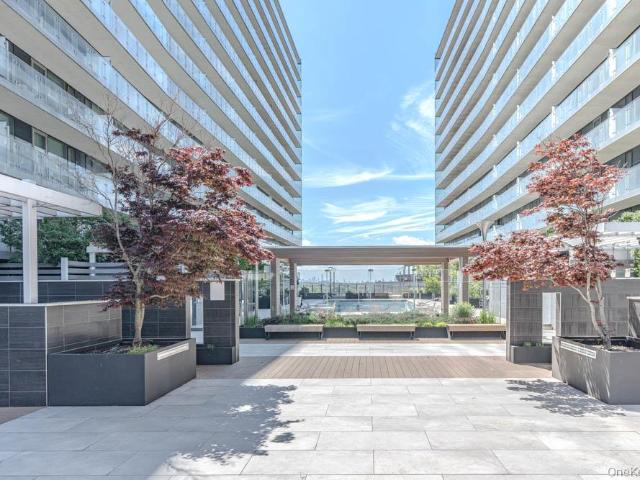131 0 th Road 10L