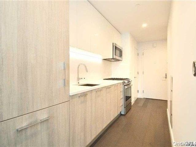 131 0 Road, Unit 11T | Compass