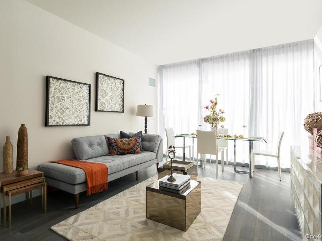 131 0 Road, Unit 17S