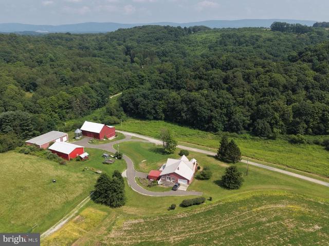 131.5+/ ACRES AT 361 Caney Valley Rd