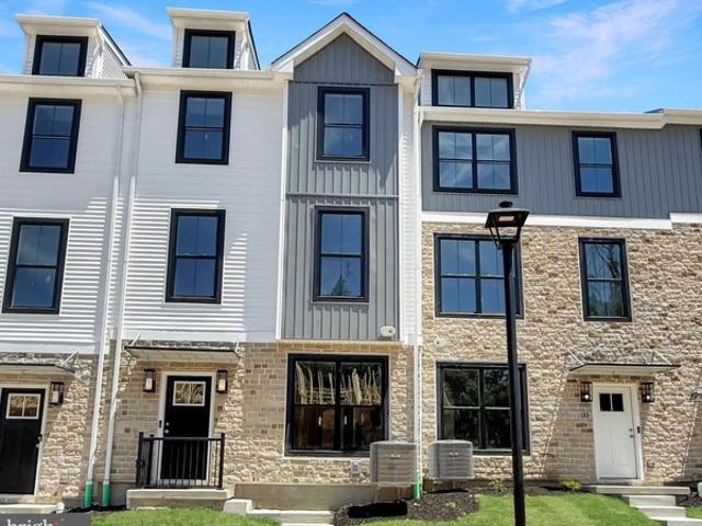 131 Cobblestone Dr Unit 4 24, Harleysville, PA 19438