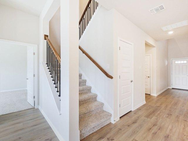 131 Coopers Hawk Crst, Cedar Creek, TX 78612