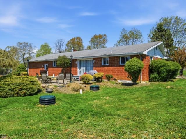 131 Califon Rd