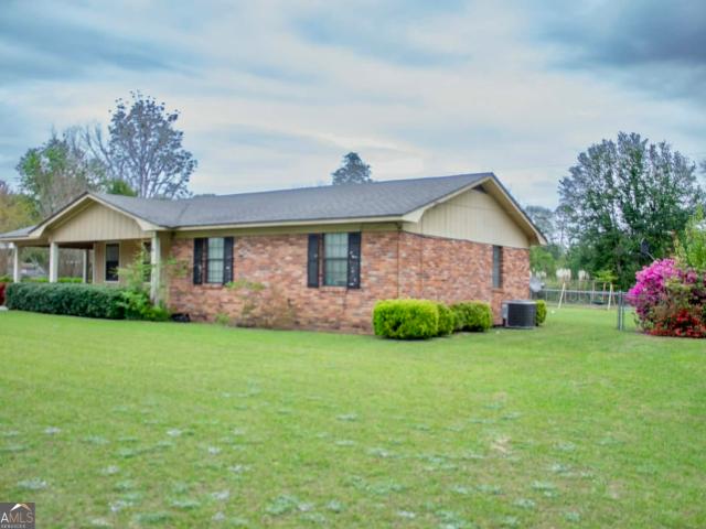 131 Carol Cir, Fitzgerald, GA 31750 | MLS #10720
