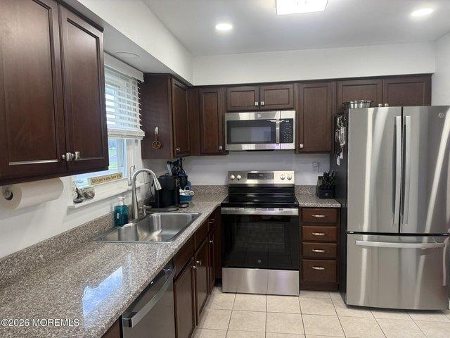 131 Central Blvd, Brick, NJ 08724