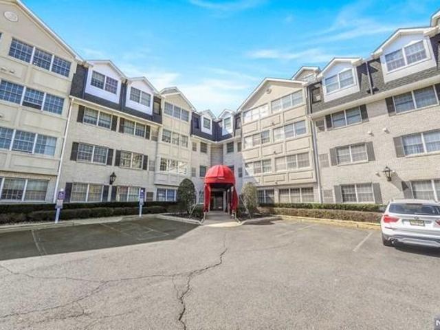 131 Clinton Pl #203, Hackensack, NJ 07601