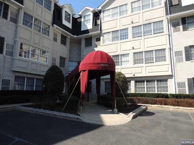 131 Clinton Pl #305 Hackensack, NJ 07601