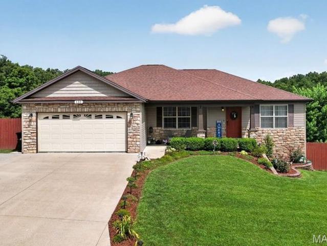 131 Creek View Dr, Saint Robert, MO 65584