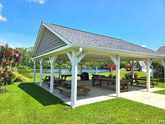 131 and 133 Savannah Cir, Roanoke Rapids, NC 27870