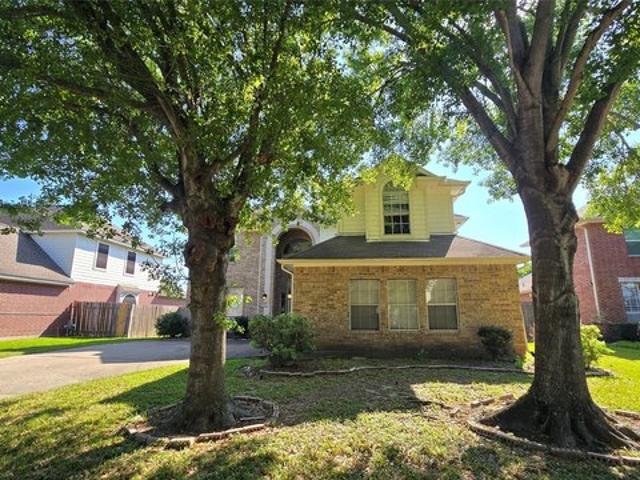 131 Annes Way, Stafford, TX 77477