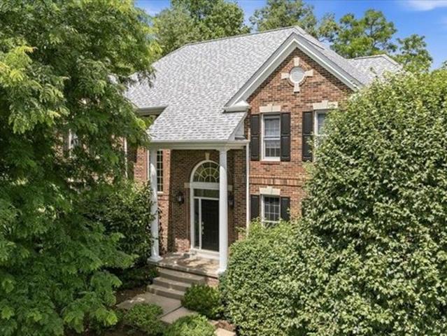 131 Alaqua Dr, Sewickley, PA 15143