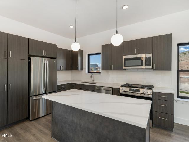 131 Arrowleaf Ave, Gypsum, CO 81637 | MLS #1007