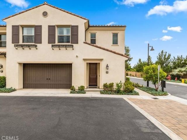 131 Augustine, Irvine, CA 92618