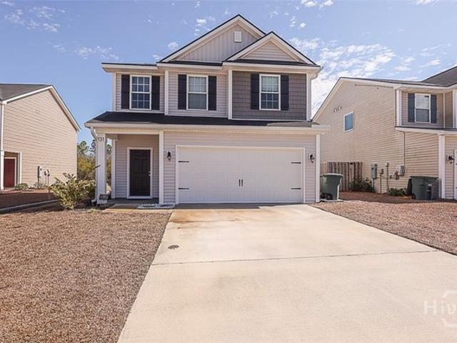131 Battalion Ln, Hinesville, GA 31313