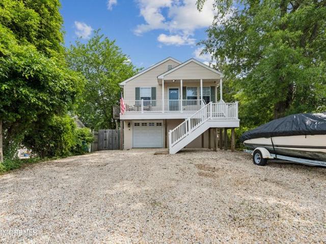 131 Bayview Dr, Brick, NJ 08723