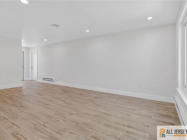 131 Balsam #c Plaza 131C
