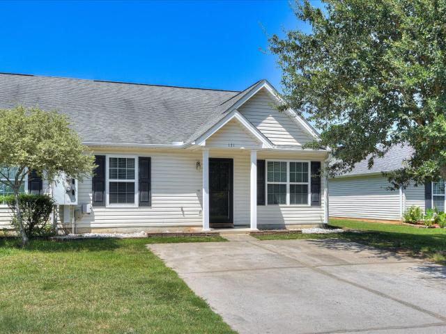 131 Bevington Drive SE