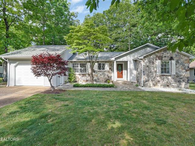 131 Berkshire Loop, Crossville, TN 38558