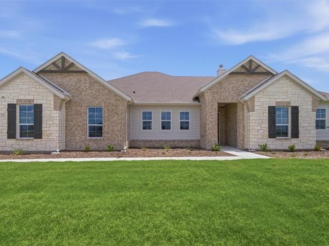 131 Big Sky Rd, Decatur, TX 76234