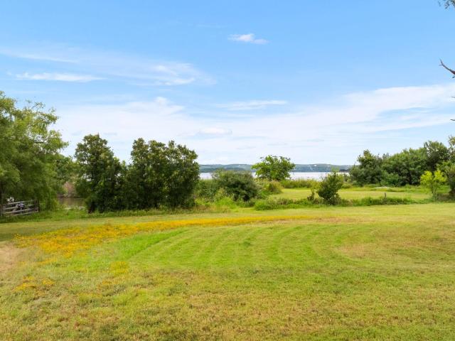 131 Blue Bird Ln