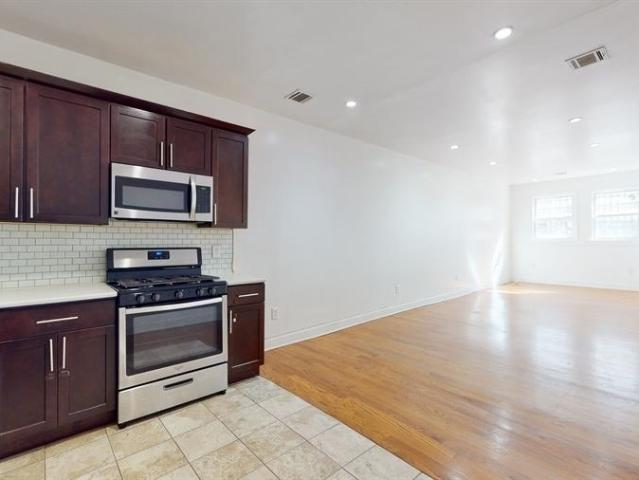 131 Brunswick St # A