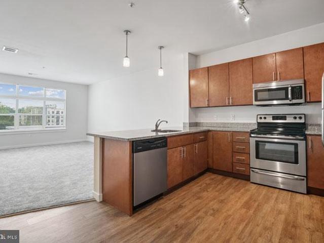 131 Bridge Street # 1B 1 1211