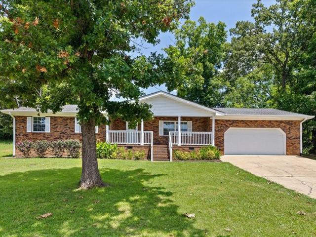 131 General Hays Rd, Fort Oglethorpe, GA 30742