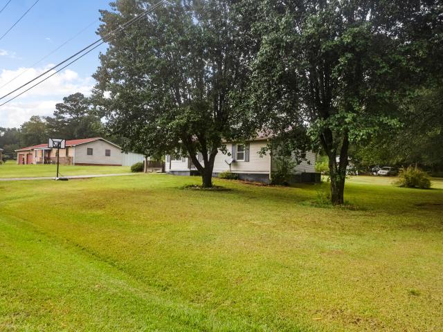 131 Greenhill Memorial Garden Road