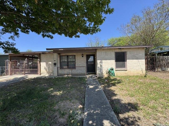 131 Danny Clay Dr, San Antonio, TX 78228