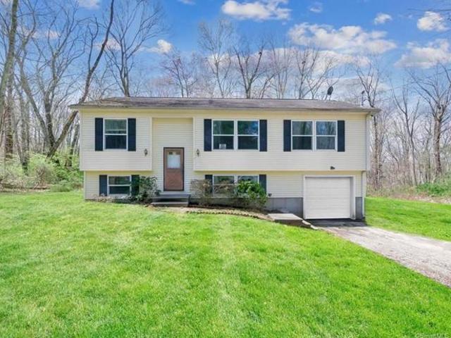 131 Drain St, Hampton, CT 06247