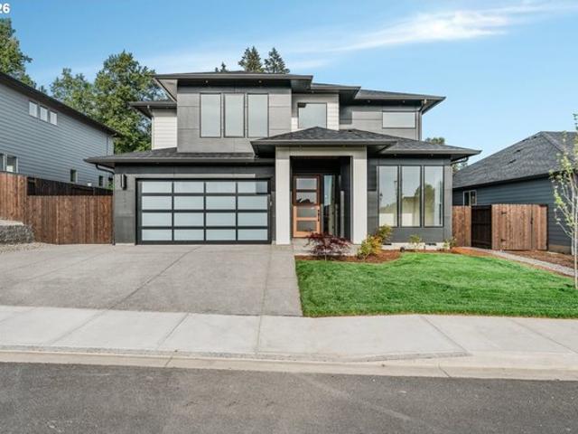 131 E 24th Ave, La Center, WA 98629