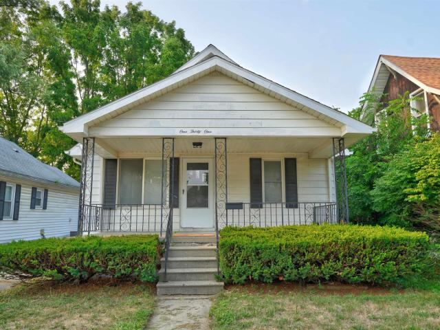 131 E Lakeview Avenue