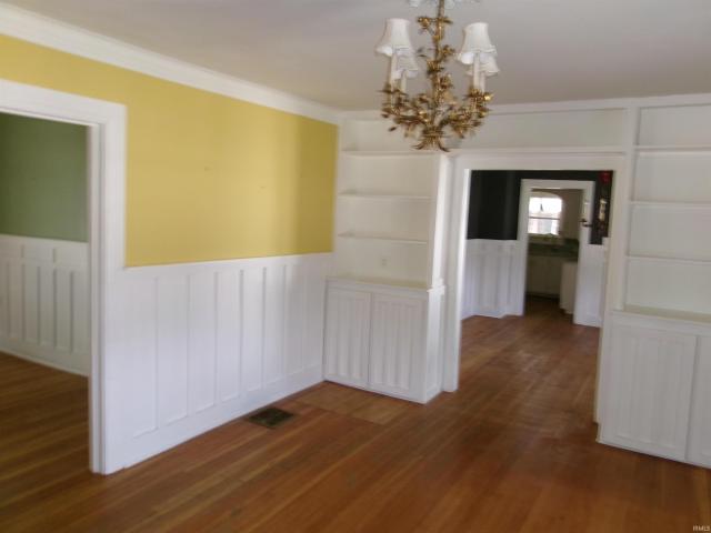 131 E Mechanic Street