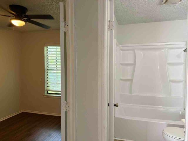 131 ELSIE 2 Bedroom Apartment for Rent at 131 Elsie Ave, San Antonio, TX 78204 Englewood