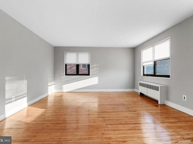 131 Forest Avenue # 4D