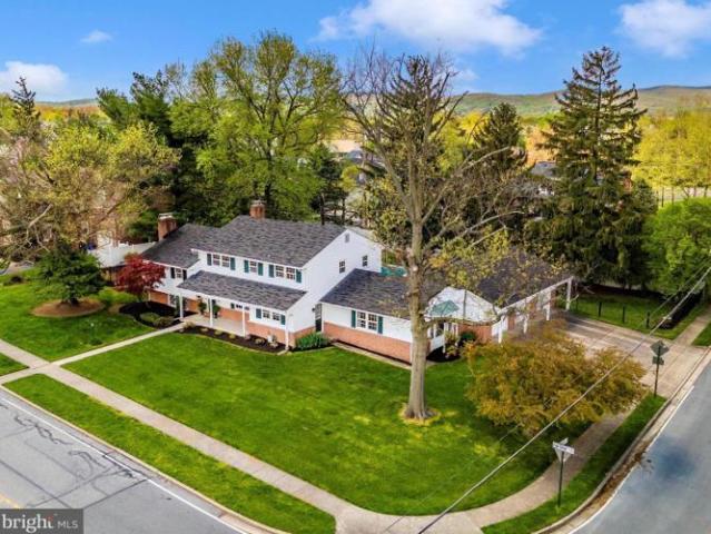 131 Fairview Ave, Frederick, MD 21701