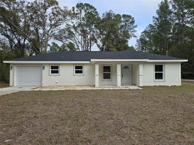 131 Fisher Rd, Ocklawaha, FL 32179