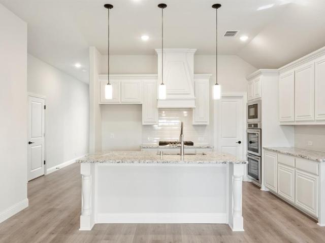 131 Kingfisher Ln, Aledo, TX 76008 | MLS #21018