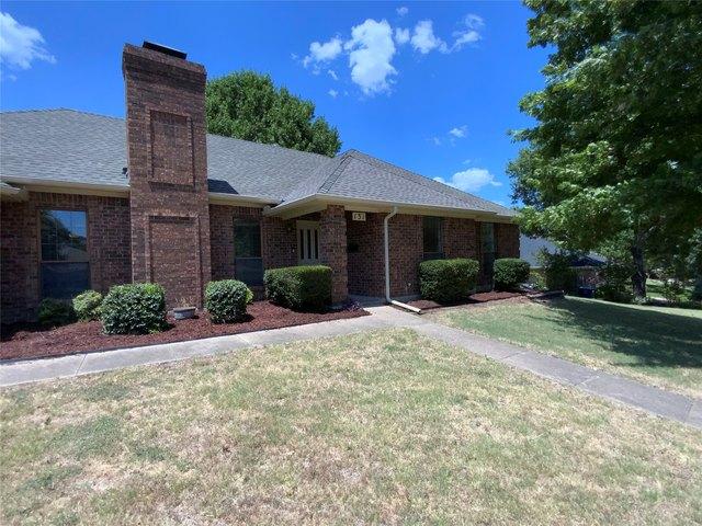 131 Honey Tree Ln, Desoto, TX 75115