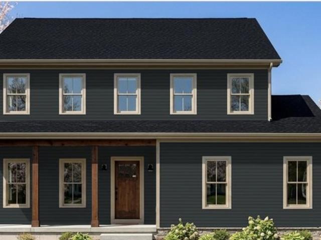 131 Hetcheltown Rd, Schenectady, NY 12302