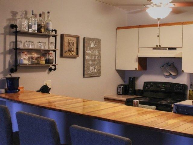 131 Hildred Dr, Burlington, VT 05401