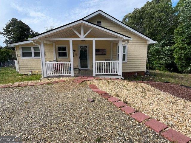 131 Hillcrest Dr, McCaysville, GA 30555